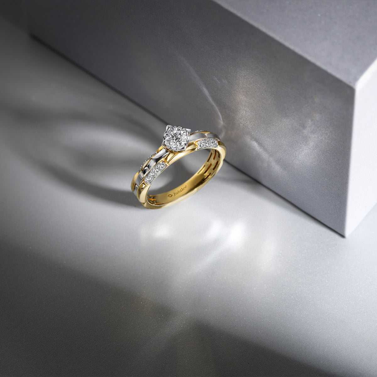 Lumiere Brique Duo Row Solitaire Diamond Ring – Jubilee Diamond