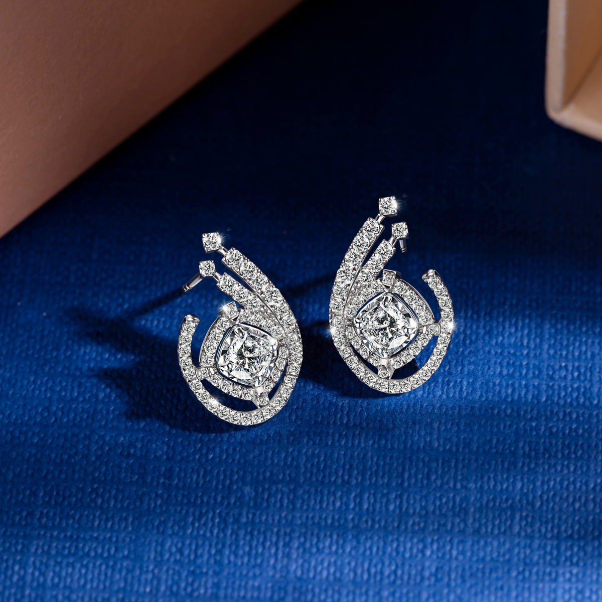 Centennial 90 Facets Diamond Earrings (Certificate: HRD) – Jubilee Diamond