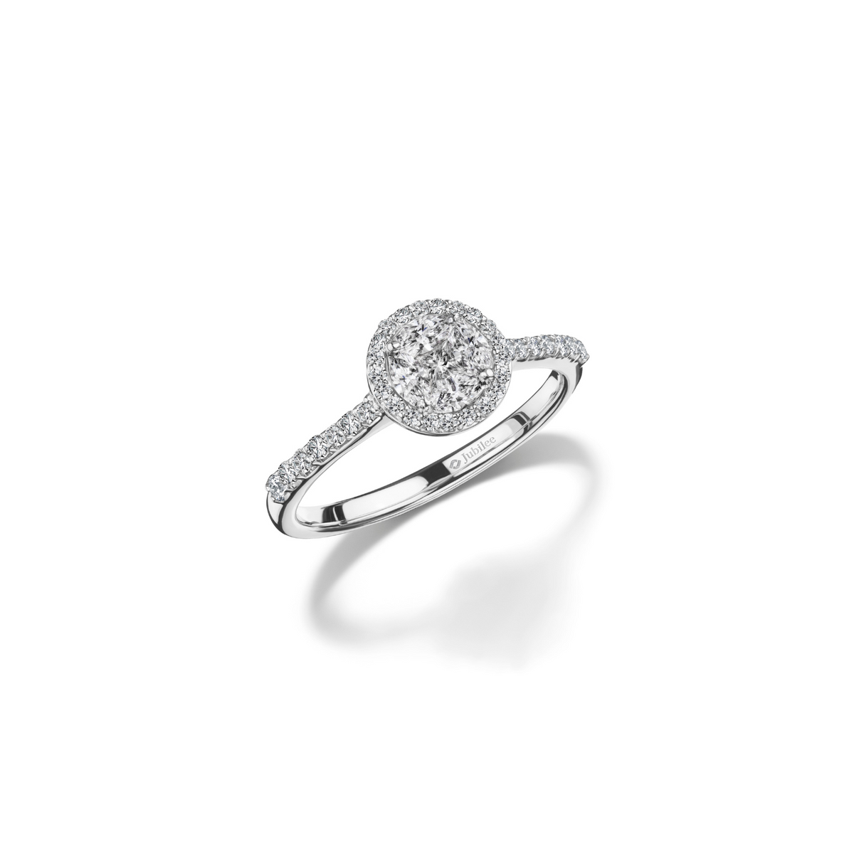 แหวนเพชร Glistening Fancy Halo Ring – Jubilee Diamond